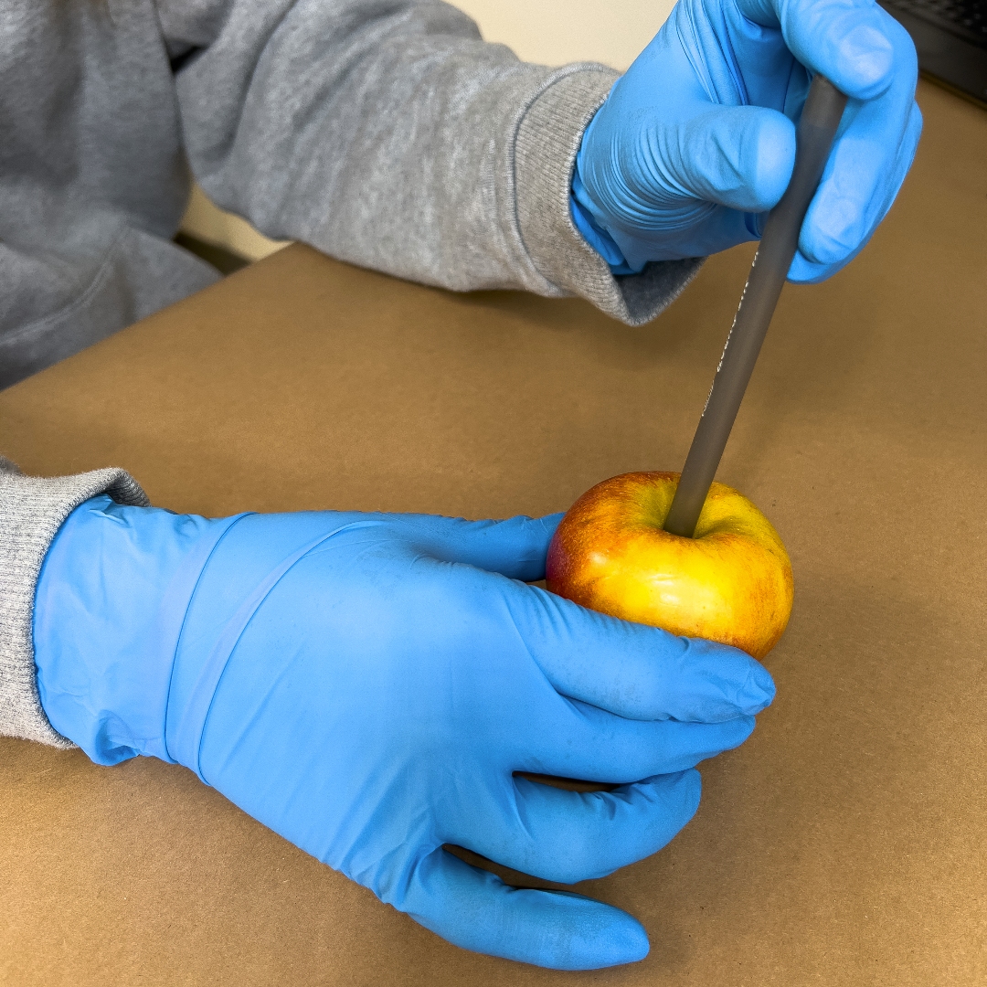 How to Make an Apple Pipe – Curated Cannabis